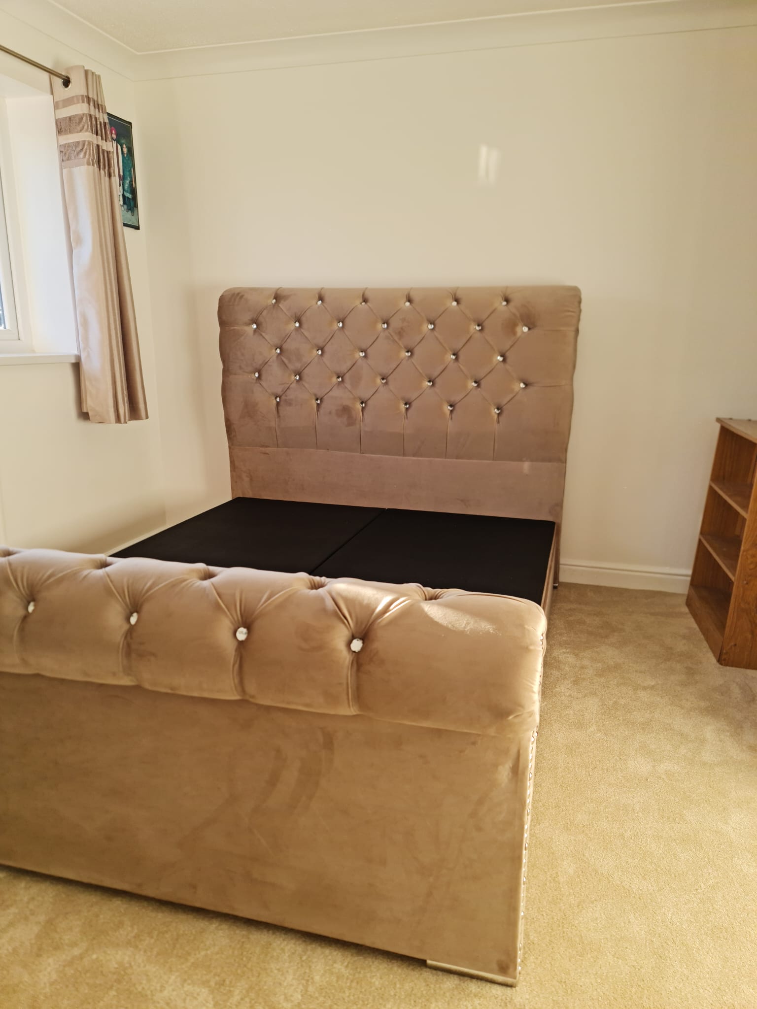 Sandringham - Ottoman Divan Bed with Footboard - The Bed Village Yorkshire