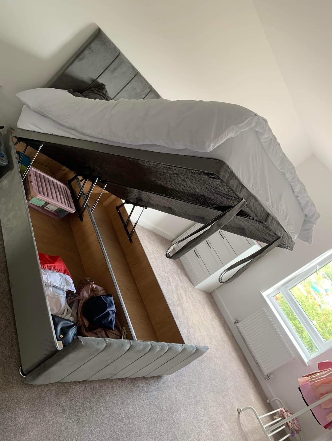 Transform Your Bedroom with the Bridlington Ottoman Divan